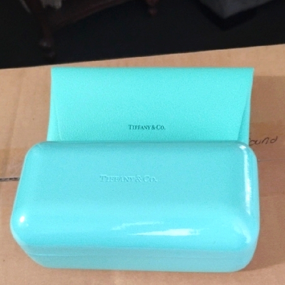 Tiffany & Co. | Accessories | Tiffany Co Cases | Poshmark